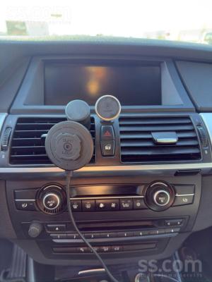 Black BMW X5 2011 in Riga, with an engine capacity of 3.00 L and mileage of 0 thousand km for 11500 €, photo 9 on AUTOMOTO.COM.LV