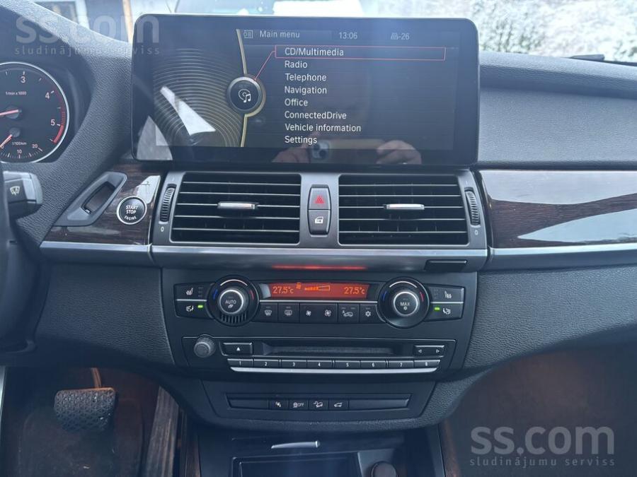 Black BMW X5 2011 in Aizkraukle, with an engine capacity of 3.00 L and mileage of 235 thousand km for 13800 €, photo 12 on AUTOMOTO.COM.LV