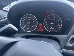 Black BMW X5 2011 in Aizkraukle, with an engine capacity of 3.00 L and mileage of 235 thousand km for 13800 €, photo 13 on AUTOMOTO.COM.LV