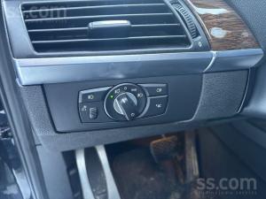Black BMW X5 2011 in Aizkraukle, with an engine capacity of 3.00 L and mileage of 235 thousand km for 13800 €, photo 17 on AUTOMOTO.COM.LV