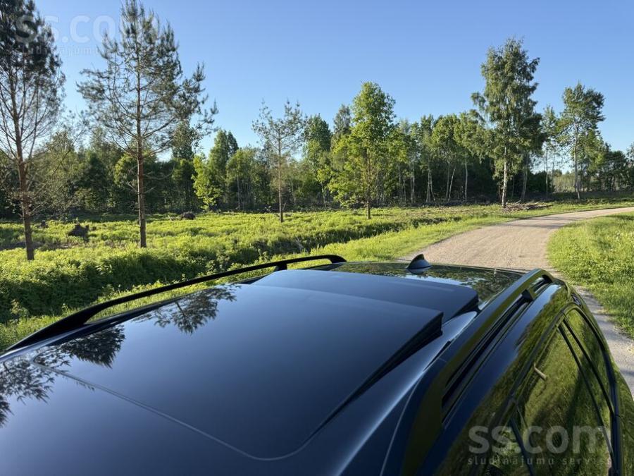 Melns BMW X5 2011 Jelgava, ar dzinēja tilpumu 4.40 L un nobraukumu 212 tūkst. km par 13000 €, foto 18 vietnē AUTOMOTO.COM.LV