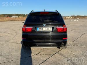 Melns BMW X5 2011 Rīga, ar dzinēja tilpumu 3.00 L un nobraukumu 0 tūkst. km par 10899 €, foto 5 vietnē AUTOMOTO.COM.LV