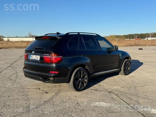 Melns BMW X5 2011 Rīga, ar dzinēja tilpumu 3.00 L un nobraukumu 0 tūkst. km par 10899 €, foto 5 vietnē AUTOMOTO.COM.LV