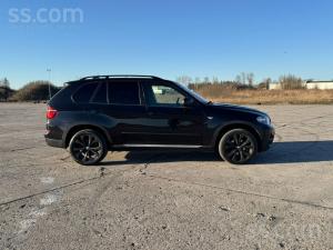 Melns BMW X5 2011 Rīga, ar dzinēja tilpumu 3.00 L un nobraukumu 0 tūkst. km par 10899 €, foto 7 vietnē AUTOMOTO.COM.LV