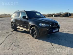 Melns BMW X5 2011 Rīga, ar dzinēja tilpumu 3.00 L un nobraukumu 0 tūkst. km par 10899 €, foto 8 vietnē AUTOMOTO.COM.LV