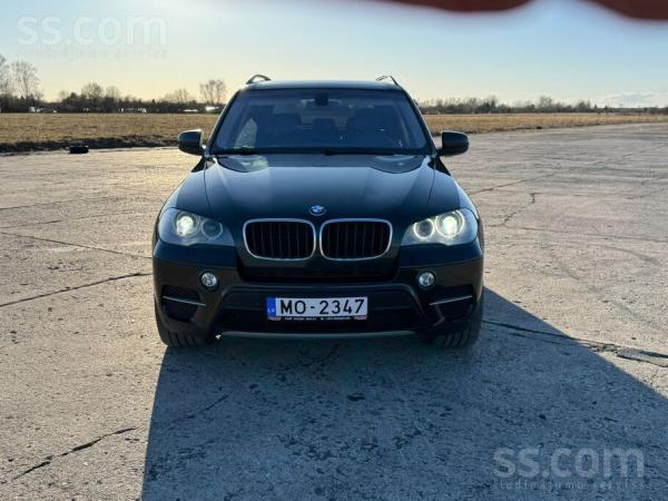 Melns BMW X5 2011 Rīga, ar dzinēja tilpumu 3.00 L un nobraukumu 0 tūkst. km par 10899 €, foto 8 vietnē AUTOMOTO.COM.LV