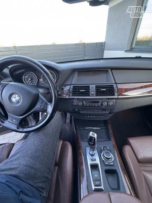Melns BMW X5 2011 Kauņa, ar dzinēja tilpumu 3.00 L un nobraukumu 403 tūkst. km par 8100 €, foto 6 vietnē AUTOMOTO.COM.LV