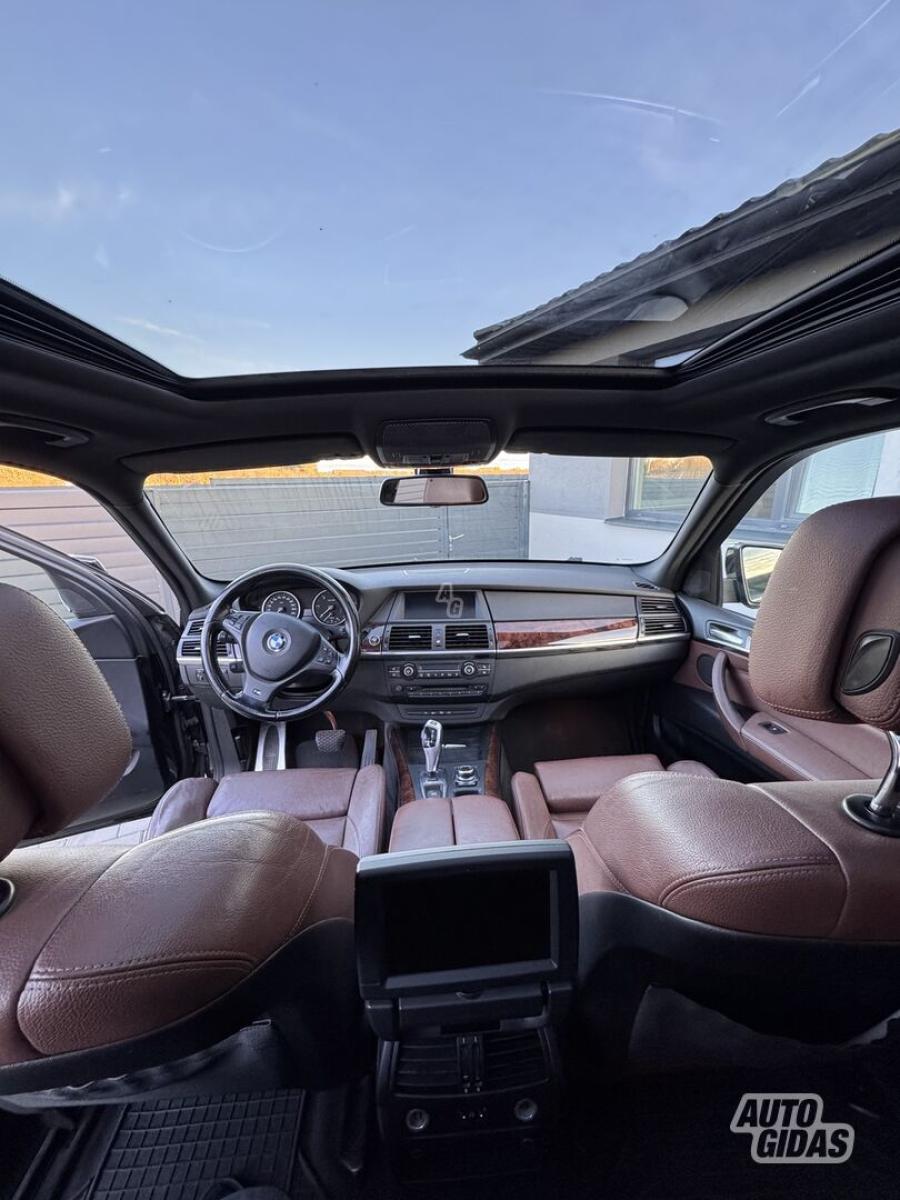 Melns BMW X5 2011 Kauņa, ar dzinēja tilpumu 3.00 L un nobraukumu 403 tūkst. km par 8100 €, foto 12 vietnē AUTOMOTO.COM.LV
