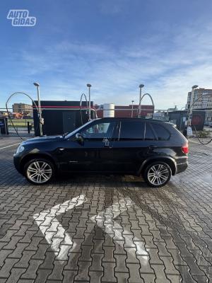 Melns BMW X5 2011 Kauņa, ar dzinēja tilpumu 3.00 L un nobraukumu 403 tūkst. km par 8100 €, foto 19 vietnē AUTOMOTO.COM.LV