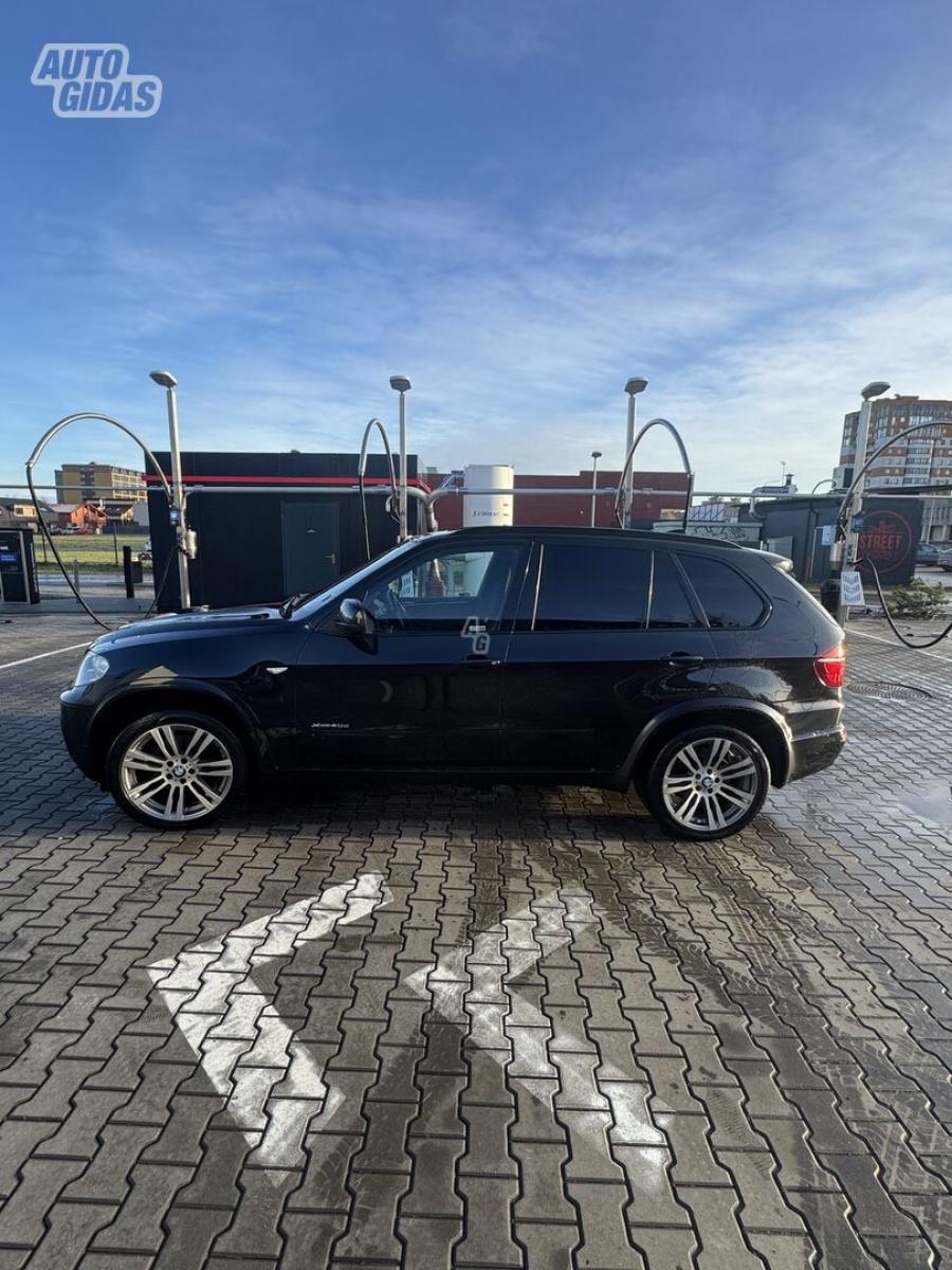 Melns BMW X5 2011 Kauņa, ar dzinēja tilpumu 3.00 L un nobraukumu 403 tūkst. km par 8100 €, foto 19 vietnē AUTOMOTO.COM.LV