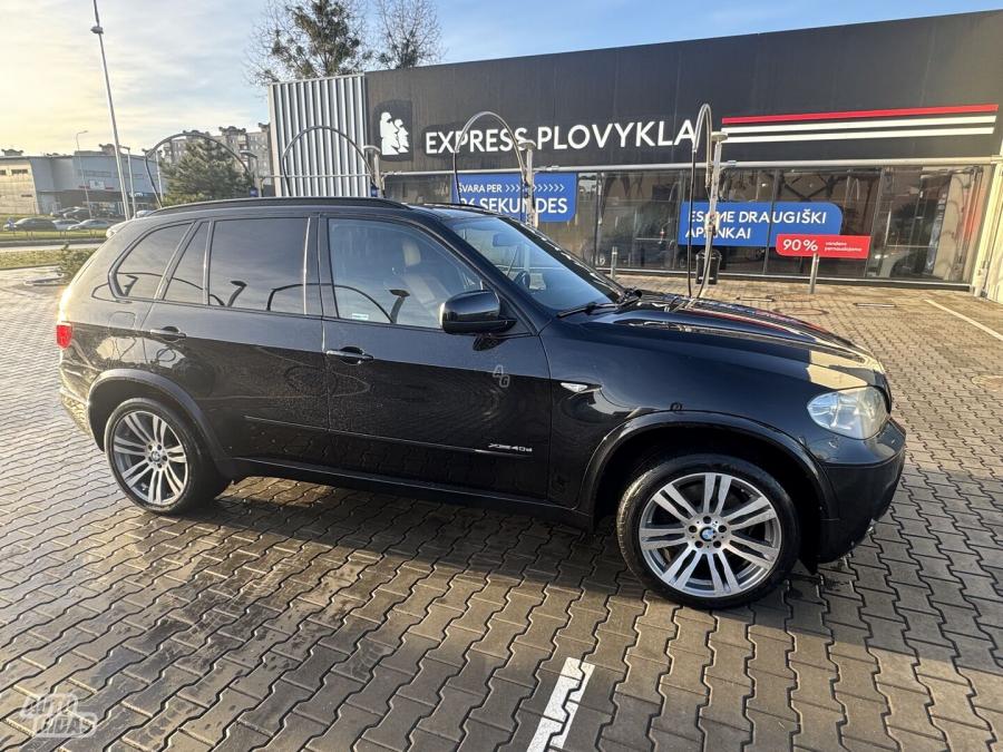 Melns BMW X5 2011 Kauņa, ar dzinēja tilpumu 3.00 L un nobraukumu 403 tūkst. km par 8100 €, foto 21 vietnē AUTOMOTO.COM.LV