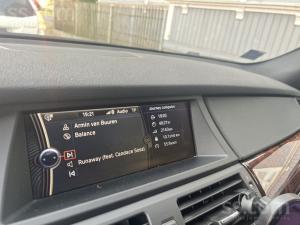 Black BMW X5 2011 in Riga, with an engine capacity of 3.00 L and mileage of 302 thousand km for 10900 €, photo 8 on AUTOMOTO.COM.LV