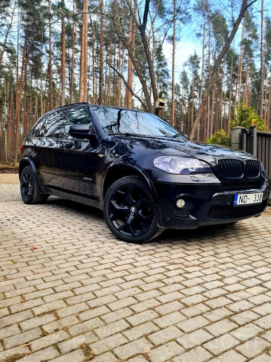Melns BMW X5 2011 Jūrmala, ar dzinēja tilpumu 3.00 L un nobraukumu 0 tūkst. km par 9990 €, foto 5 vietnē AUTOMOTO.COM.LV