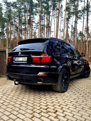 Melns BMW X5 2011 Jūrmala, ar dzinēja tilpumu 3.00 L un nobraukumu 0 tūkst. km par 9990 €, foto 7 vietnē AUTOMOTO.COM.LV