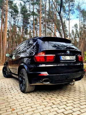 Melns BMW X5 2011 Jūrmala, ar dzinēja tilpumu 3.00 L un nobraukumu 0 tūkst. km par 9990 €, foto 10 vietnē AUTOMOTO.COM.LV