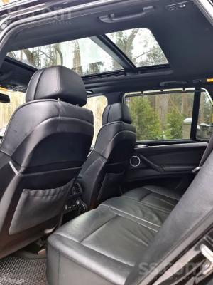 Melns BMW X5 2011 Jūrmala, ar dzinēja tilpumu 3.00 L un nobraukumu 0 tūkst. km par 9990 €, foto 14 vietnē AUTOMOTO.COM.LV