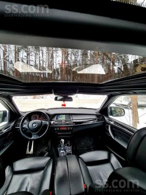 Melns BMW X5 2011 Jūrmala, ar dzinēja tilpumu 3.00 L un nobraukumu 0 tūkst. km par 9990 €, foto 17 vietnē AUTOMOTO.COM.LV