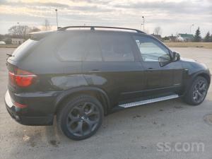 Melns BMW X5 2011 Rēzekne, ar dzinēja tilpumu 3.00 L un nobraukumu 334 tūkst. km par 9850 €, foto 4 vietnē AUTOMOTO.COM.LV