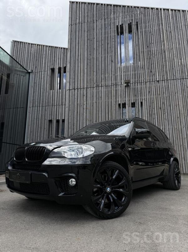 Melns BMW X5 2011 Rīga, ar dzinēja tilpumu 3.00 L un nobraukumu 288 tūkst. km par 15900 €, foto 2 vietnē AUTOMOTO.COM.LV