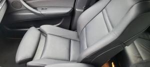 Black BMW X5 2011 in Riga, with an engine capacity of 3.00 L and mileage of 313 thousand km for 11900 €, photo 16 on AUTOMOTO.COM.LV