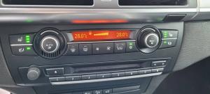 Black BMW X5 2011 in Riga, with an engine capacity of 3.00 L and mileage of 313 thousand km for 11900 €, photo 20 on AUTOMOTO.COM.LV