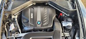 Black BMW X5 2011 in Riga, with an engine capacity of 3.00 L and mileage of 313 thousand km for 11900 €, photo 30 on AUTOMOTO.COM.LV