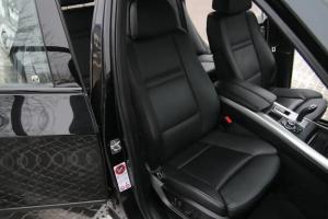 Black BMW X5 2011 in Riga, with an engine capacity of 3.00 L and mileage of 265 thousand km for 11690 €, photo 17 on AUTOMOTO.COM.LV