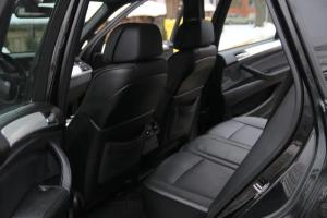 Black BMW X5 2011 in Riga, with an engine capacity of 3.00 L and mileage of 265 thousand km for 11690 €, photo 19 on AUTOMOTO.COM.LV