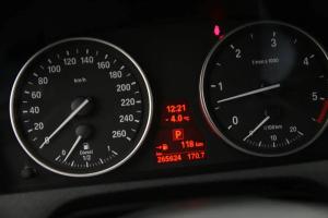 Black BMW X5 2011 in Riga, with an engine capacity of 3.00 L and mileage of 265 thousand km for 11690 €, photo 26 on AUTOMOTO.COM.LV