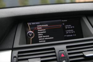 Black BMW X5 2011 in Riga, with an engine capacity of 3.00 L and mileage of 265 thousand km for 11690 €, photo 31 on AUTOMOTO.COM.LV