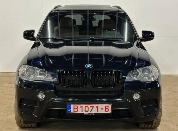 Melns BMW X5 2011 Jūrmala, ar dzinēja tilpumu 3.00 L un nobraukumu 275 tūkst. km par 15450 €, foto 3 vietnē AUTOMOTO.COM.LV