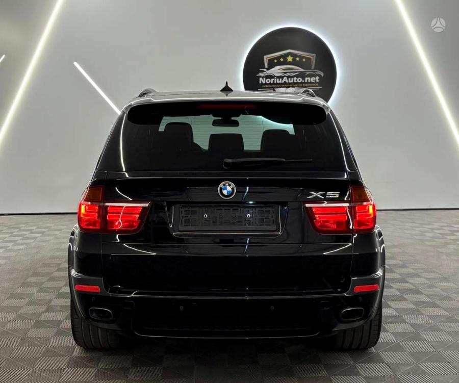 Black BMW X5 2011 in Marijampole, with an engine capacity of 2.99 L and mileage of 250 thousand km for 12450 €, photo 24 on AUTOMOTO.COM.LV