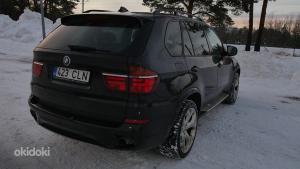 Melns BMW X5 2011 Narva, ar dzinēja tilpumu 3.00 L un nobraukumu 245 tūkst. km par 11500 €, foto 16 vietnē AUTOMOTO.COM.LV