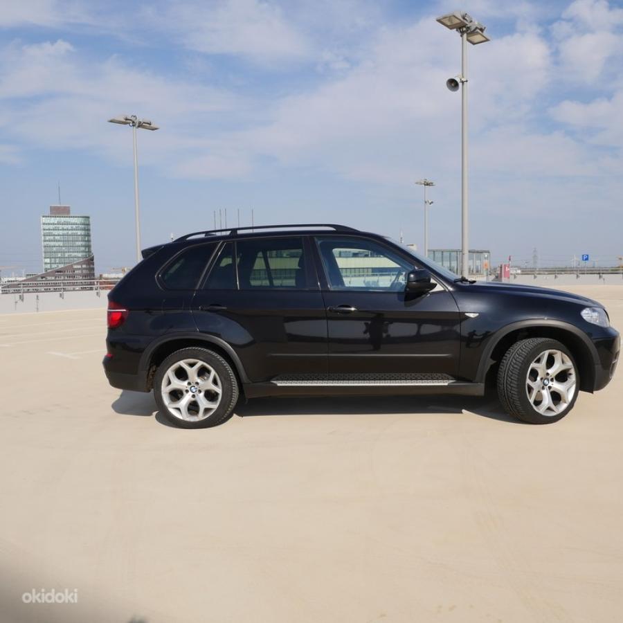 Melns BMW X5 2011 Narva, ar dzinēja tilpumu 3.00 L un nobraukumu 245 tūkst. km par 11500 €, foto 23 vietnē AUTOMOTO.COM.LV