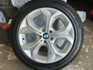 Black BMW X5 2011 in Riga, with an engine capacity of 3.00 L and mileage of 282 thousand km for 12000 €, photo 24 on AUTOMOTO.COM.LV