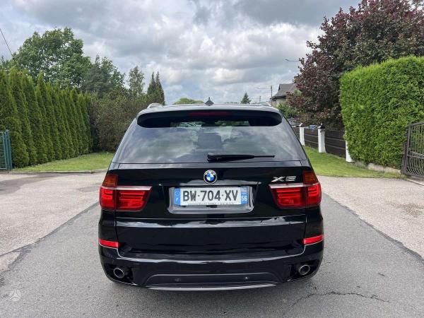 Black BMW X5 2011 in Kaunas, with an engine capacity of 2.99 L and mileage of 260 thousand km for 11950 €, photo 7 on AUTOMOTO.COM.LV