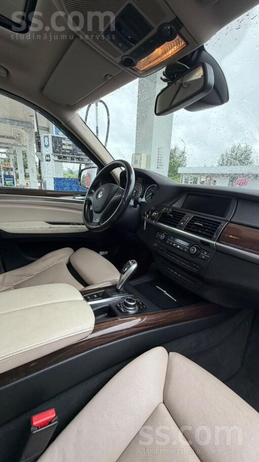 Melns BMW X5 2011 Kuldīga, ar dzinēja tilpumu 3.00 L un nobraukumu 0 tūkst. km par 10199 €, foto 14 vietnē AUTOMOTO.COM.LV