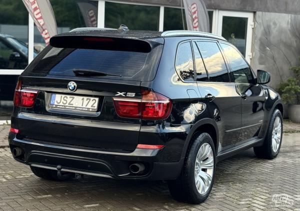 Melns BMW X5 2011 Radviliškis, ar dzinēja tilpumu 3.00 L un nobraukumu 366 tūkst. km par 10250 €, foto 9 vietnē AUTOMOTO.COM.LV