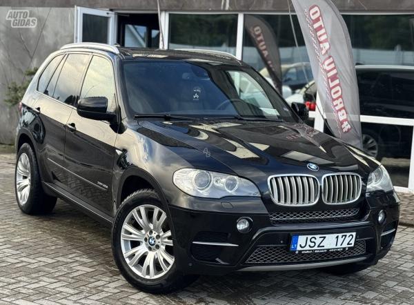 Black BMW X5 2011 in Radviliskis, with an engine capacity of 3.00 L and mileage of 366 thousand km for 10250 €, photo 2 on AUTOMOTO.COM.LV
