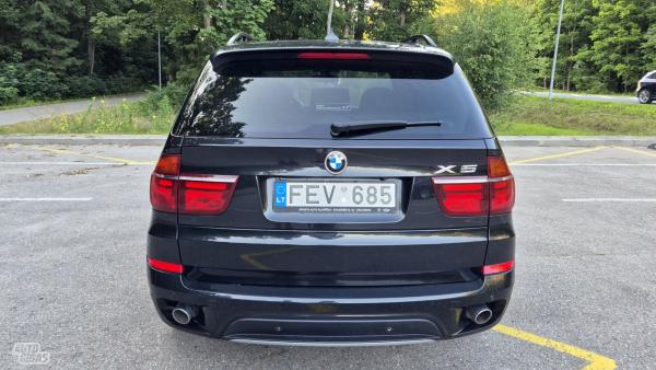 Melns BMW X5 2011 Klaipėda, ar dzinēja tilpumu 3.00 L un nobraukumu 422 tūkst. km par 8500 €, foto 4 vietnē AUTOMOTO.COM.LV