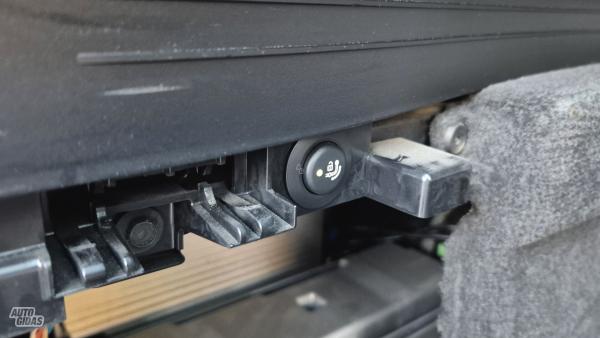 Melns BMW X5 2011 Klaipėda, ar dzinēja tilpumu 3.00 L un nobraukumu 422 tūkst. km par 8500 €, foto 10 vietnē AUTOMOTO.COM.LV