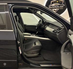 Black BMW X5 2011 in Marijampole, with an engine capacity of 2.99 L and mileage of 268 thousand km for 10999 €, photo 16 on AUTOMOTO.COM.LV