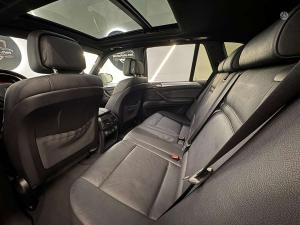 Black BMW X5 2011 in Marijampole, with an engine capacity of 2.99 L and mileage of 268 thousand km for 10999 €, photo 21 on AUTOMOTO.COM.LV