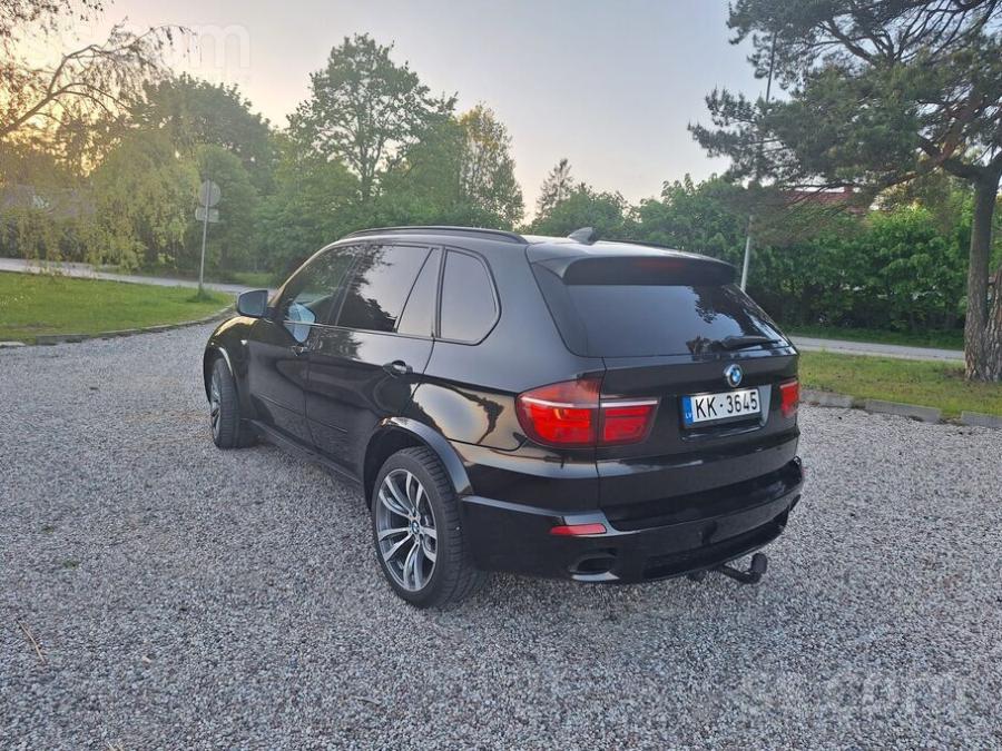 Melns BMW X5 2011 Jūrmala, ar dzinēja tilpumu 3.00 L un nobraukumu 380 tūkst. km par 11500 €, foto 3 vietnē AUTOMOTO.COM.LV