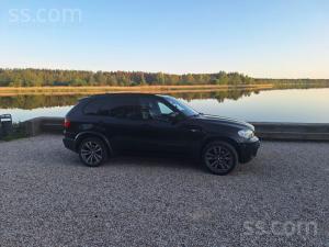 Melns BMW X5 2011 Jūrmala, ar dzinēja tilpumu 3.00 L un nobraukumu 380 tūkst. km par 11500 €, foto 6 vietnē AUTOMOTO.COM.LV