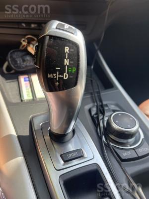 Melns BMW X5 2011 Rīga, ar dzinēja tilpumu 3.00 L un nobraukumu 278 tūkst. km par 10700 €, foto 7 vietnē AUTOMOTO.COM.LV