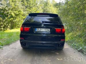 Melns BMW X5 2011 Rīga, ar dzinēja tilpumu 3.00 L un nobraukumu 278 tūkst. km par 10700 €, foto 8 vietnē AUTOMOTO.COM.LV