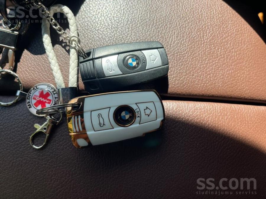 Melns BMW X5 2011 Rīga, ar dzinēja tilpumu 3.00 L un nobraukumu 278 tūkst. km par 10700 €, foto 14 vietnē AUTOMOTO.COM.LV