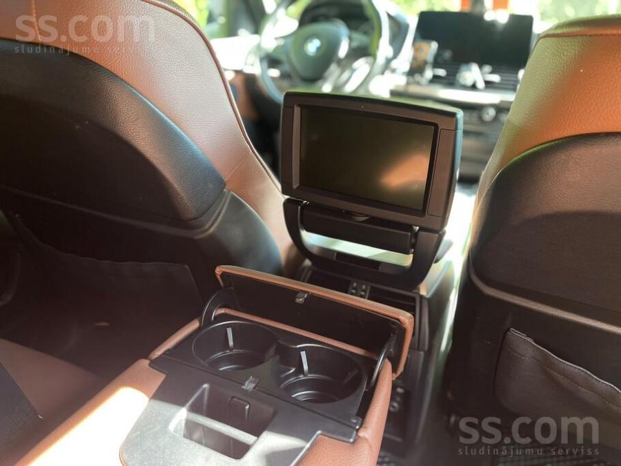Melns BMW X5 2011 Rīga, ar dzinēja tilpumu 3.00 L un nobraukumu 278 tūkst. km par 10700 €, foto 20 vietnē AUTOMOTO.COM.LV