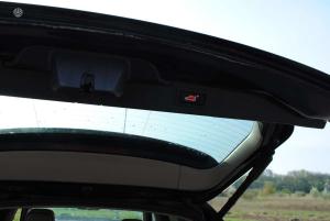 Black BMW X5 2011 in Jonava, with an engine capacity of 2.99 L and mileage of 350 thousand km for 7750 €, photo 7 on AUTOMOTO.COM.LV